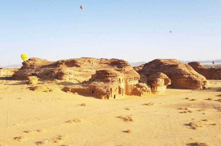 Visiter AlUla : les incontournables à voir et faire sur place ! - Saudi ...